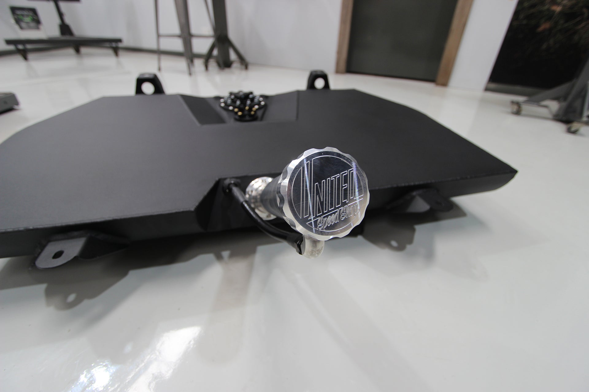 RetroFuel :: Retrofit Holden/Ford and custom fuel tanks + pumps