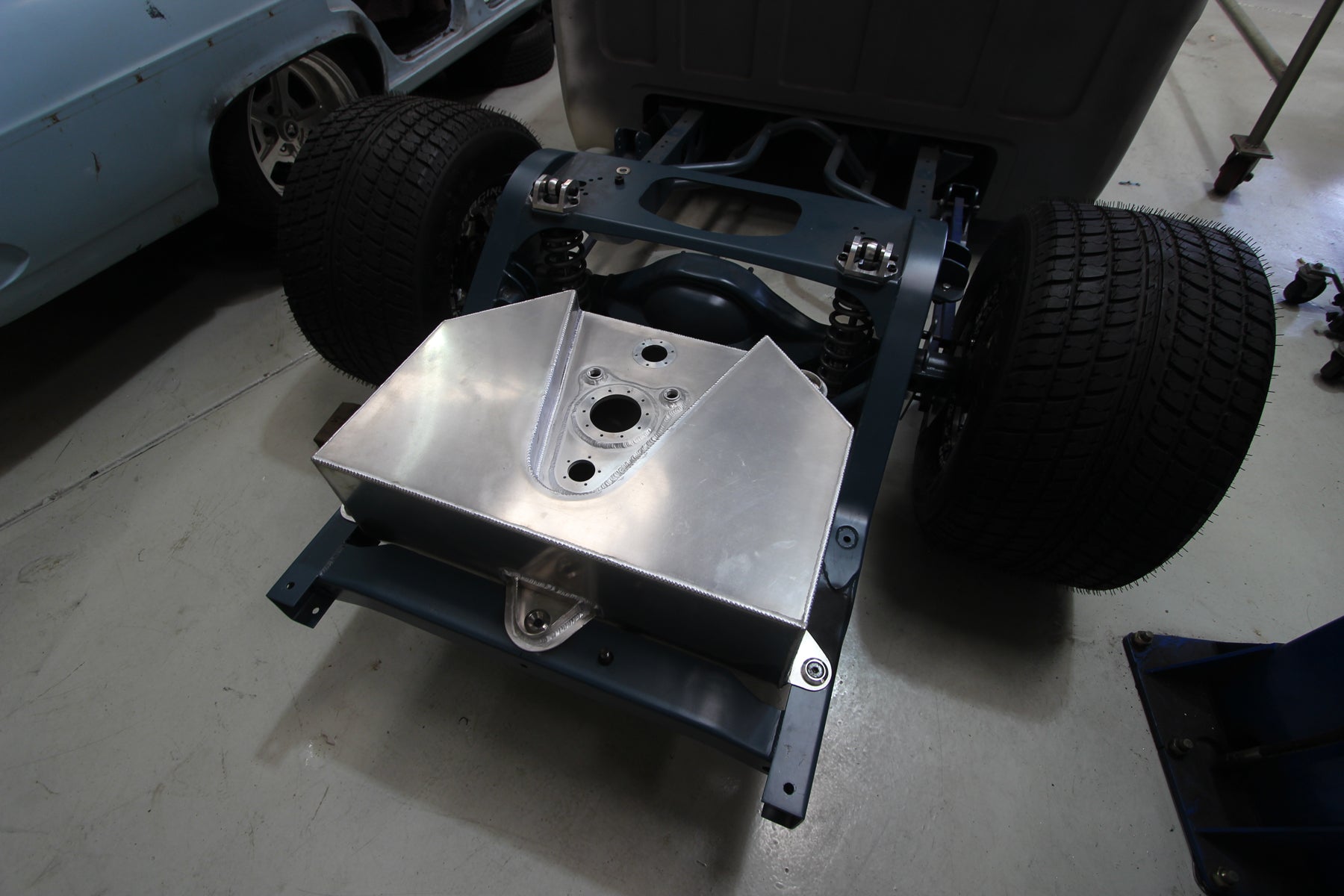 RetroFuel :: Retrofit Holden/Ford and custom fuel tanks + pumps