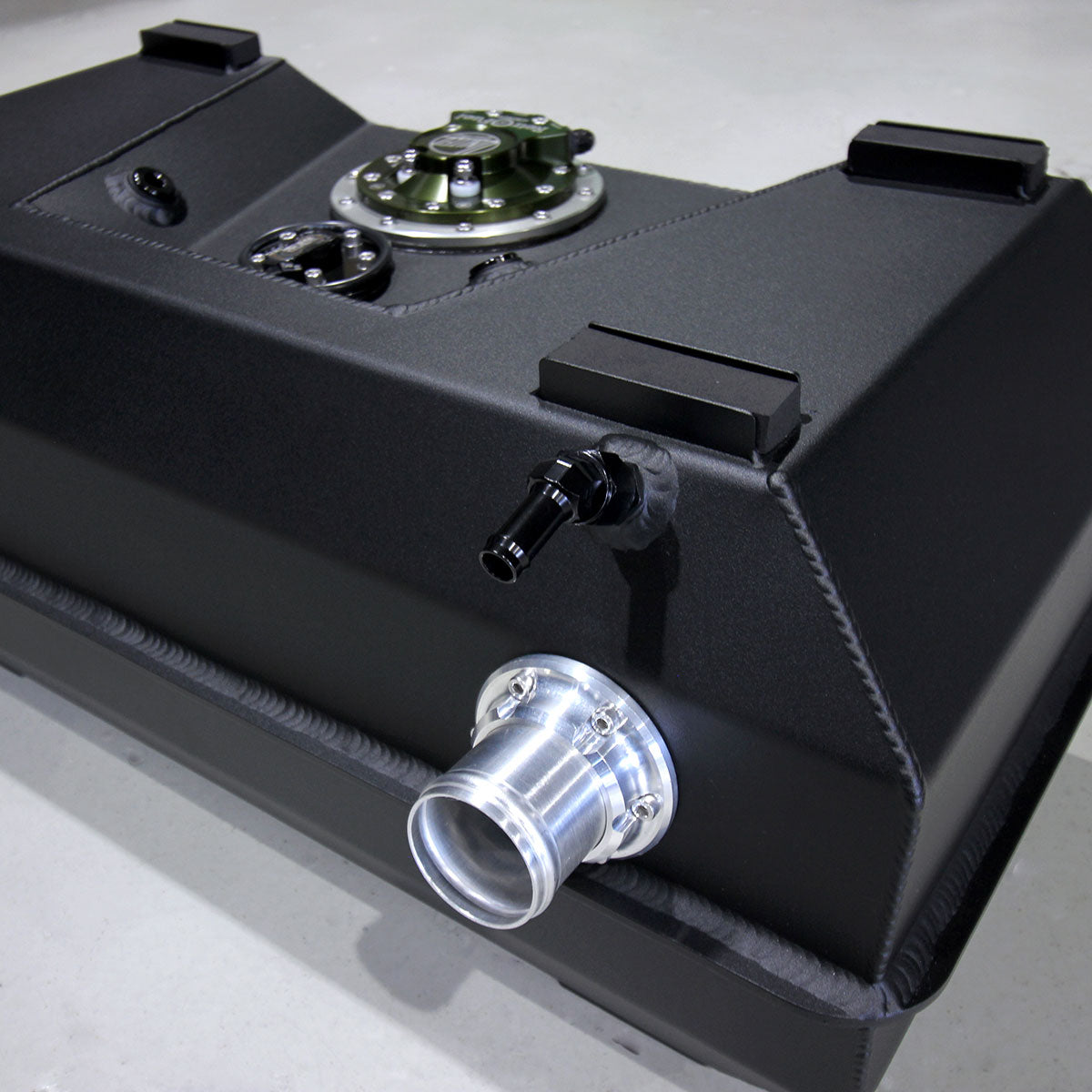 HQ-WB Holden Fuel Tank Ute, Van and One Tonner – RetroFuel