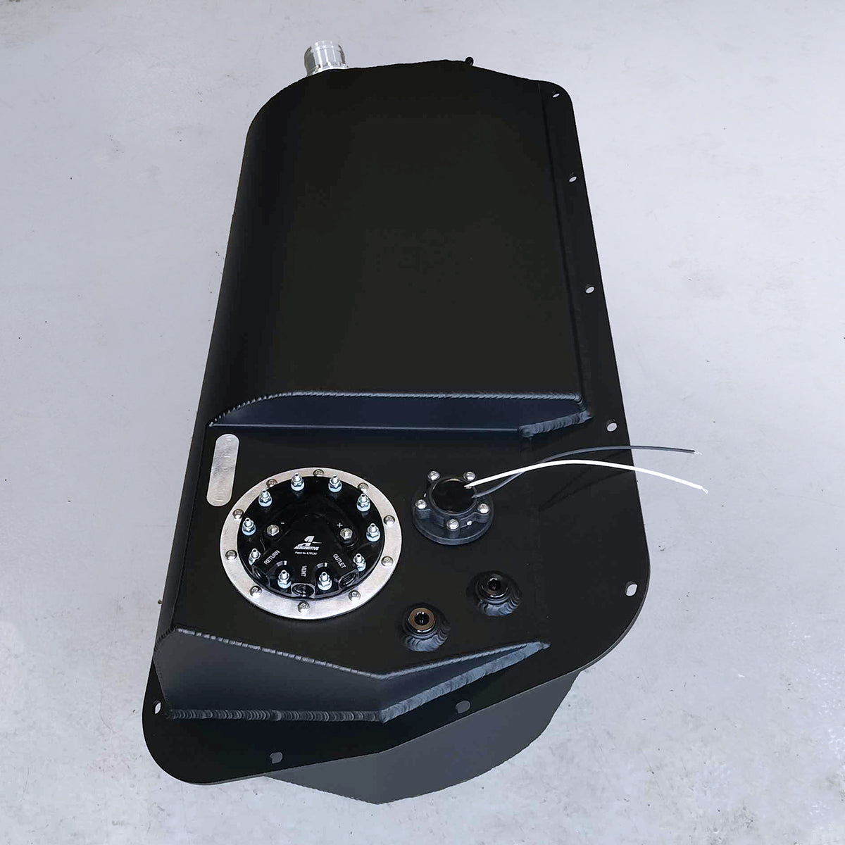 HD-HR Holden EFI Ready Fuel Tank – RetroFuel